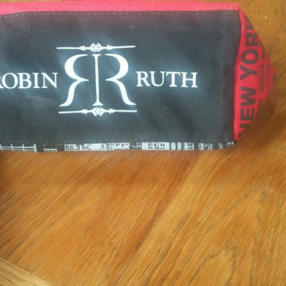 Robin Ruth | Bags | Robin Ruth Handbag | Poshmark